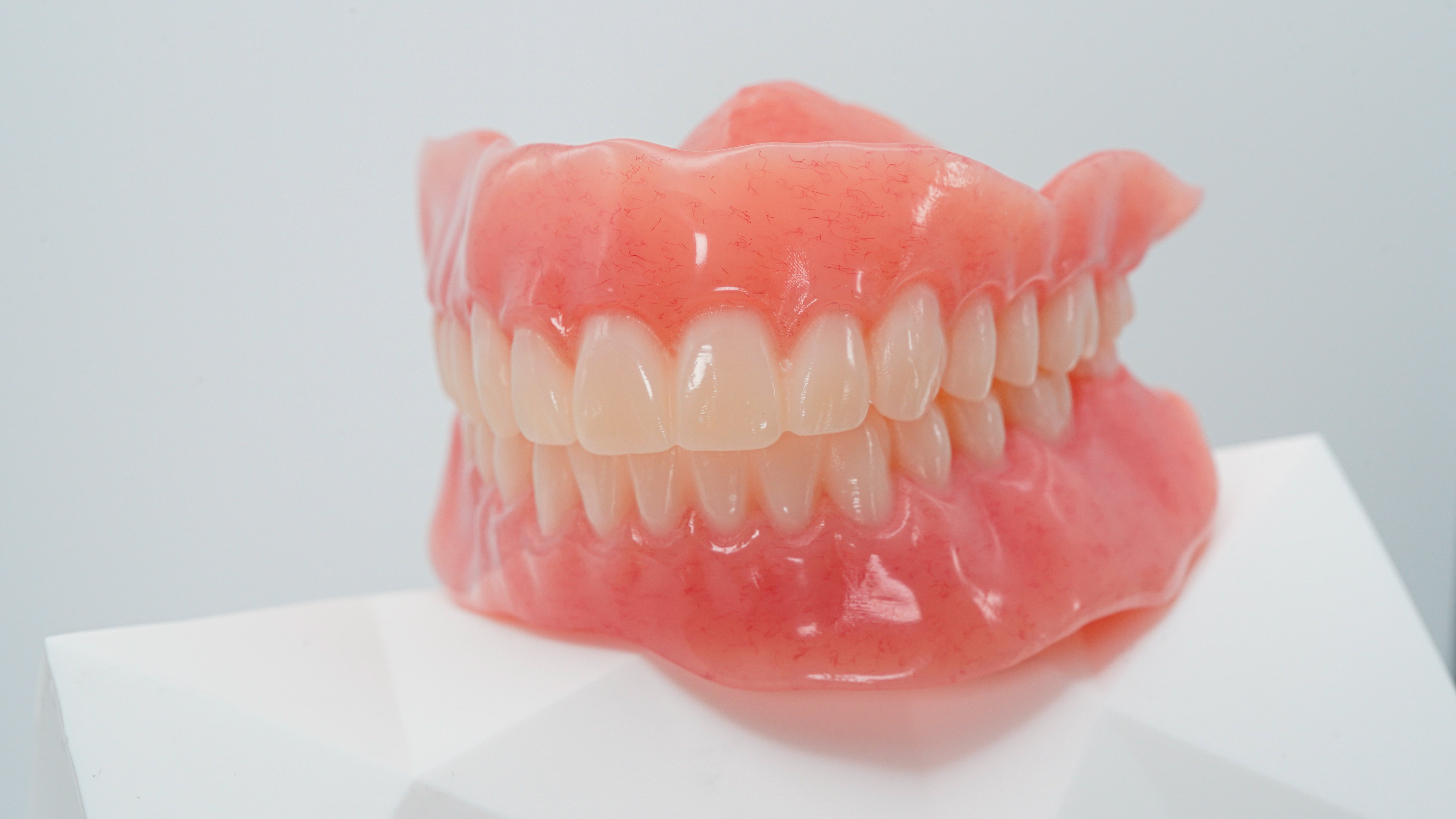 Ivotion Denture